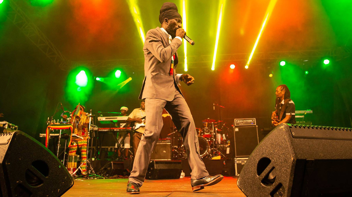 Sizzla Live in Toronto! | MARIA JACKSON 27 MAGAZINE